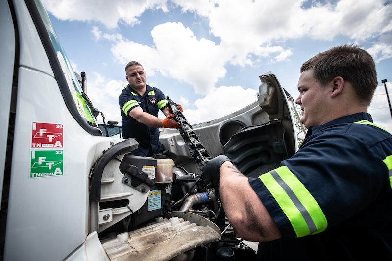 Join Our Team - 24 Hour Mobile Fleet Services | Mike's Mobile Wrenches